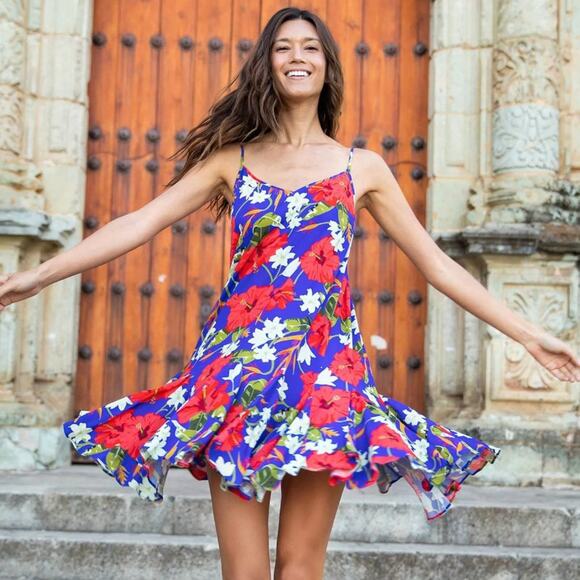 Yumi Kim | Dresses | Yumi Kim Destiny Dress In Mai Tai Royal Floral Red ...